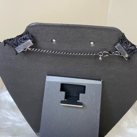 Cache | Jewelry | Cache Lace Crochet Jeweled Cross Necklace | Poshmark